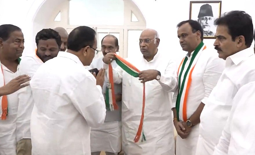 Eight BRS, BJP Leaders Switch to Congress in Telangana