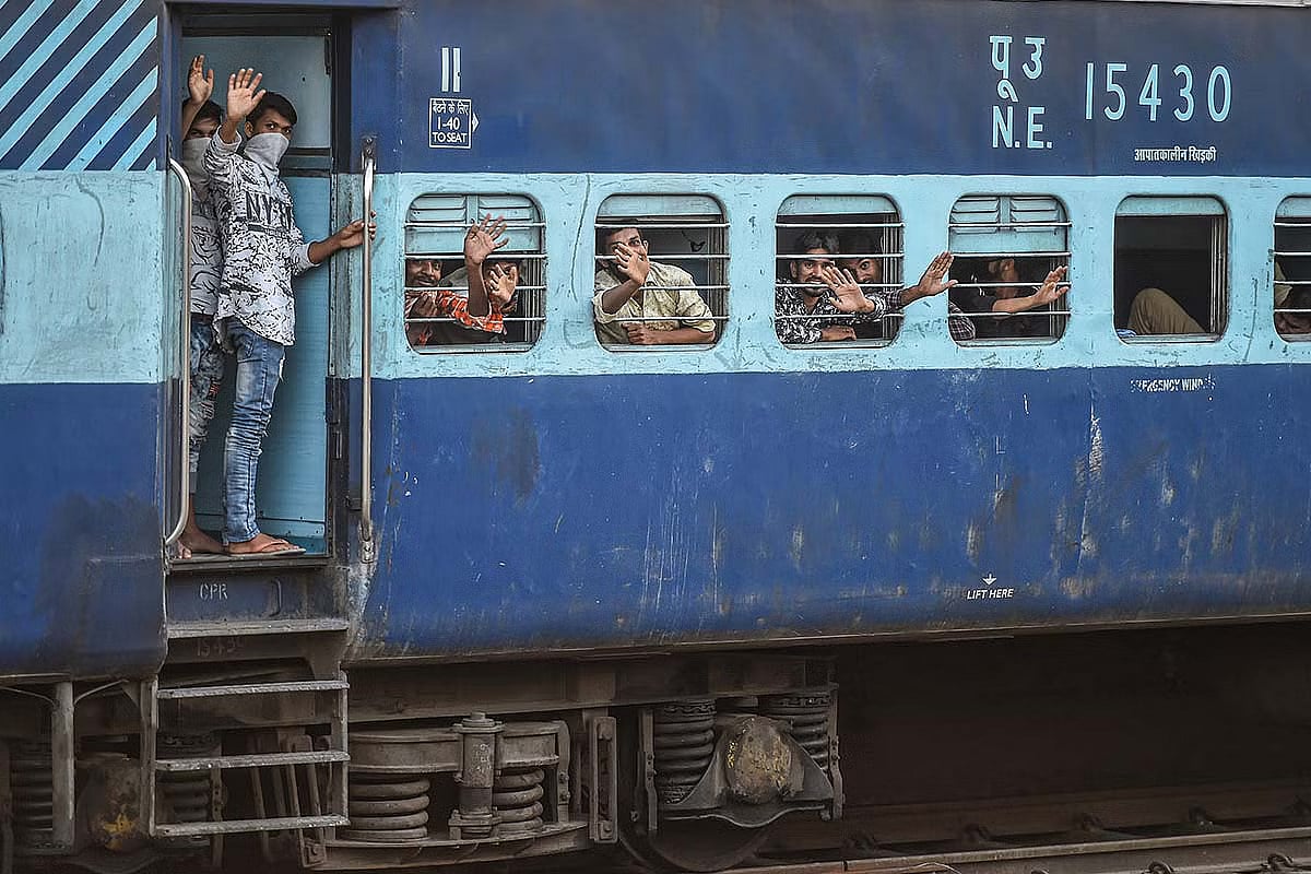 Opinion: Decreasing sleeper berths on trains is hurting migrant workers