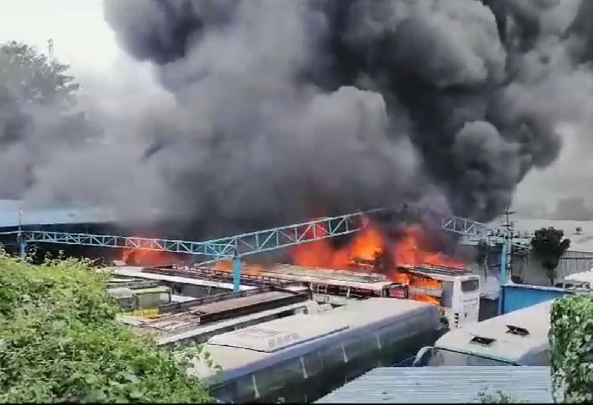 Massive fire at bus depot in Bengaluru, no casualties yet