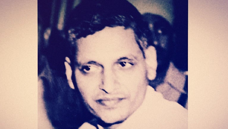 FIR lodged for flashing Godse posters during Ganesh immersion ...