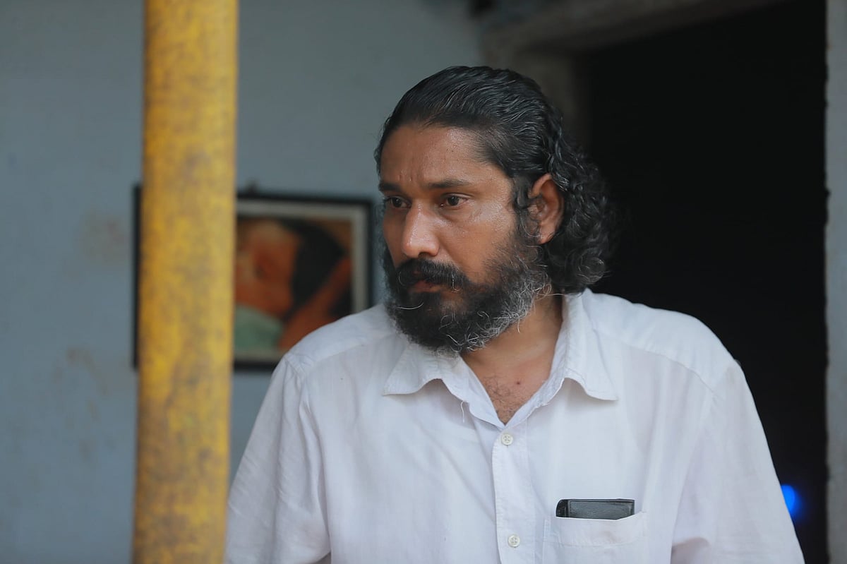 Actor Vinod Thomas of Ayyappanum Koshiyum fame found dead inside car in Kerala