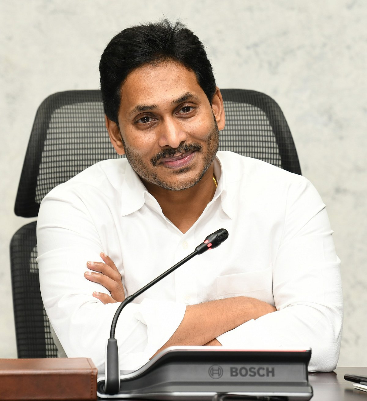 Andhra Pradesh Government to Distribute 4.35 Lakh AI-Loaded Tabs to ...
