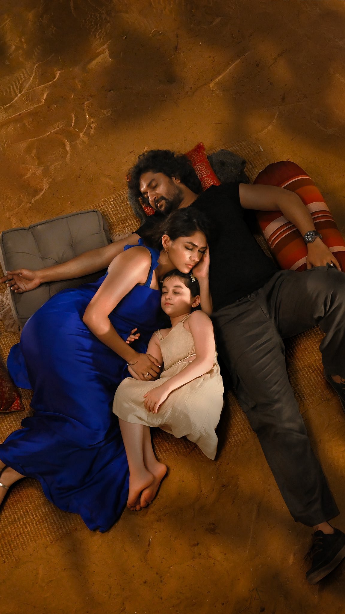 Hi Nanna review: Nani-Mrunal Thakur’s emotional drama holds interest ...