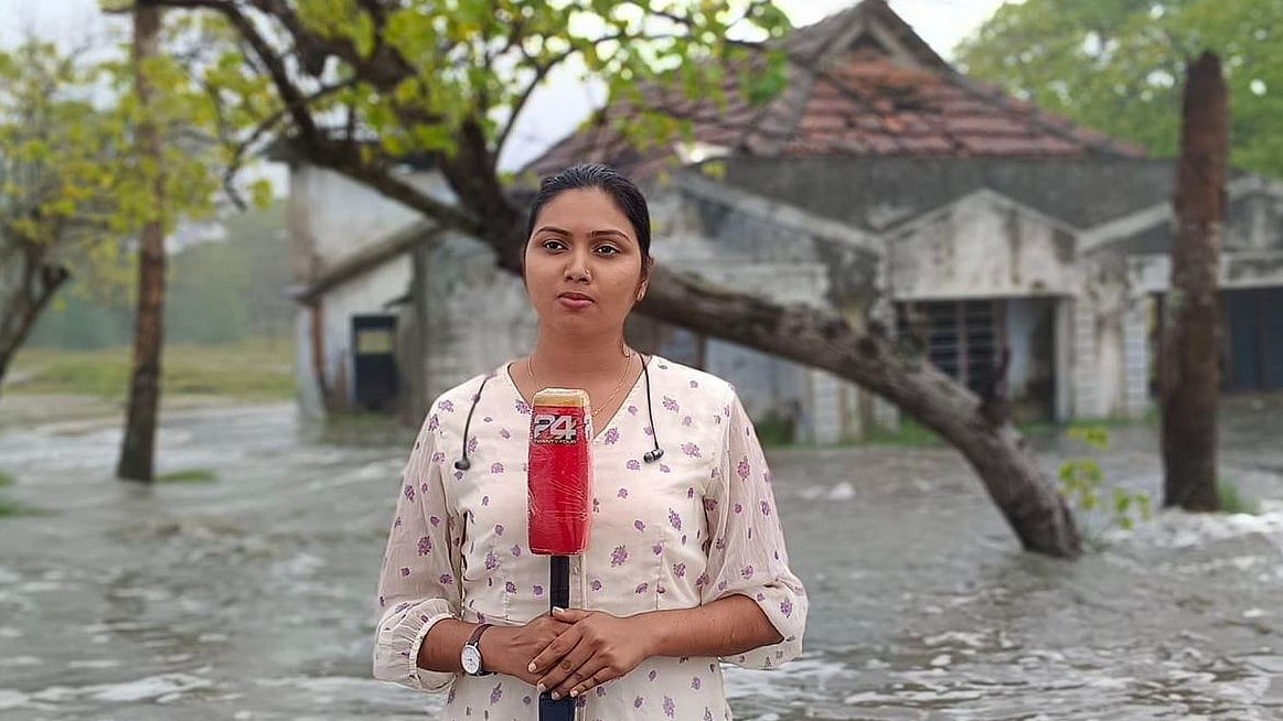 Kerala Journalist VG Vineetha Booked in CM Pinarayi Protest Case ...