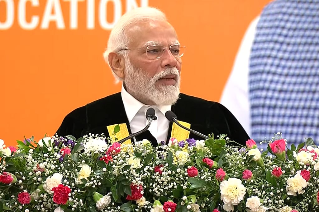 PM Modi's Kerala Visit: Roadshow in Kochi & Suresh Gopi's Daughter's ...