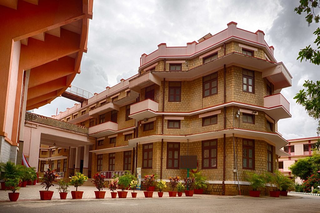 Bengaluru’s Mount Carmel College opens admissions for male students ...