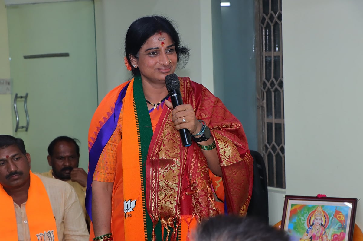 Madhavi Latha, BJP’s Hyderabad candidate against Owaisi, gets Y plus ...