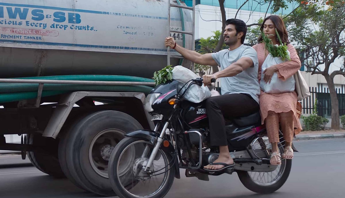 Family Star review: Vijay Deverakonda-Mrunal film is a headache ...