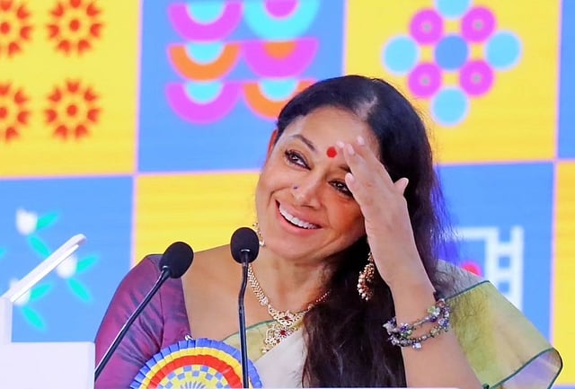 Actor Shobana extends support to BJP candidate Rajeev Chandrasekhar in Tvm
