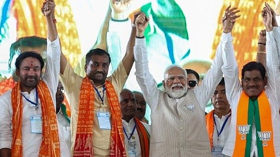 Congress collecting 'RR tax' in Telangana: PM Modi