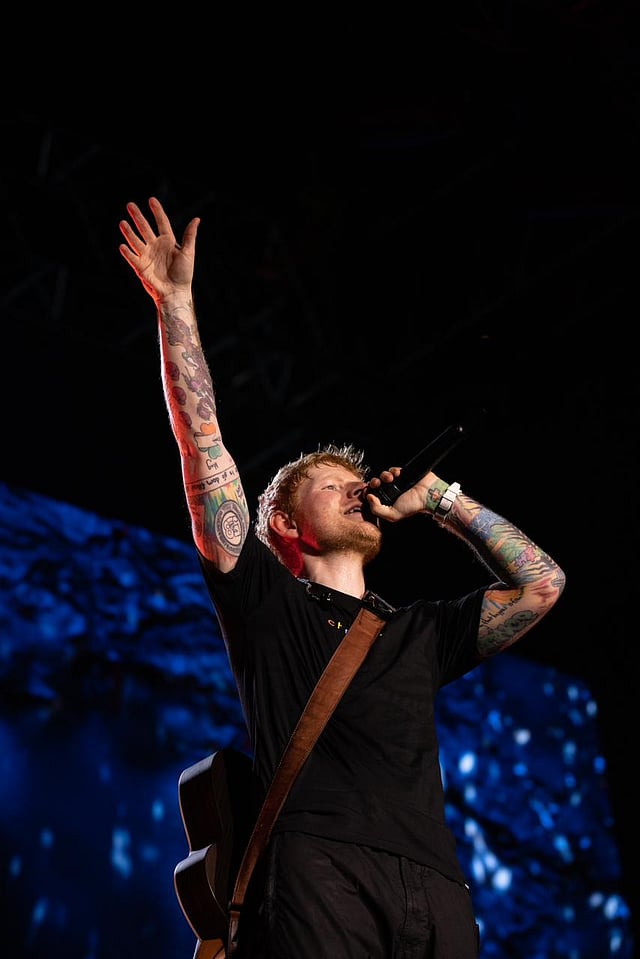 Ed Sheeran‘s first Chennai Concert: Fans spellbound by surprise AR ...