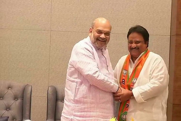 Denied ticket, outgoing TRS MP Jithender Reddy joins BJP
