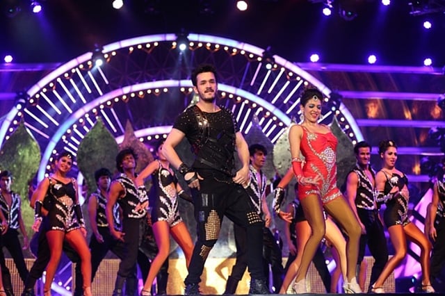 Srimanthudu and Rangitaranga dominate IIFA awards