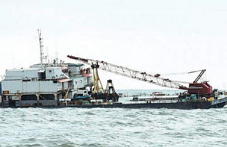 All crew members stranded on sinking barge off Mangaluru, rescued by ...
