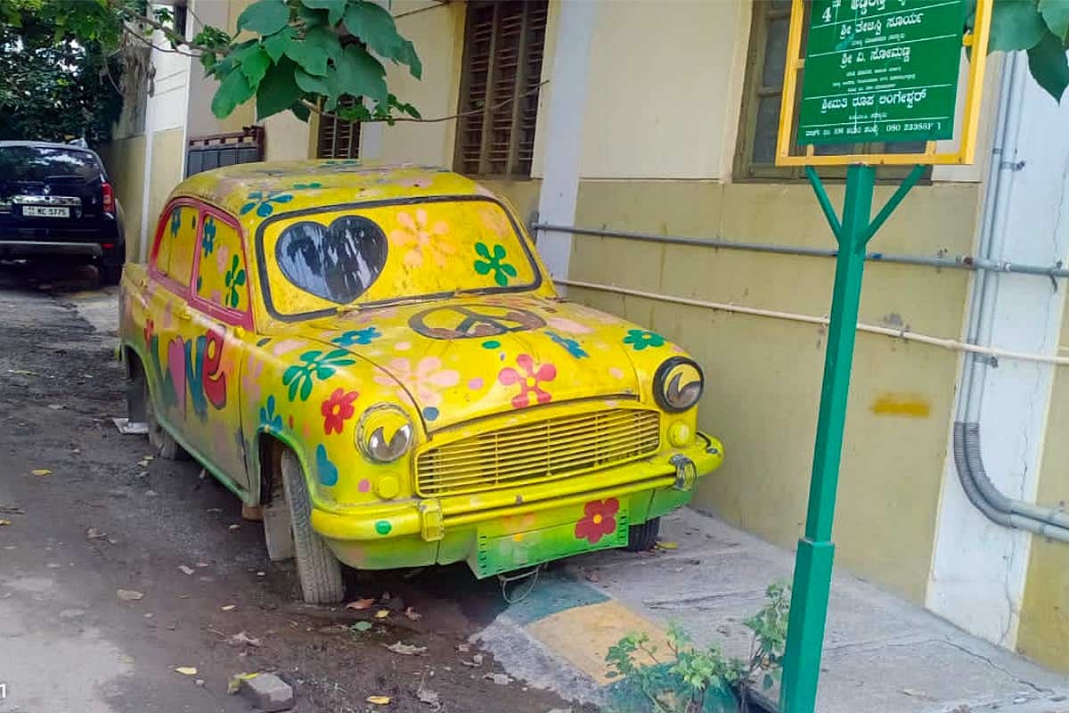 Bengaluru cops find decomposed corpse inside car used in film sets