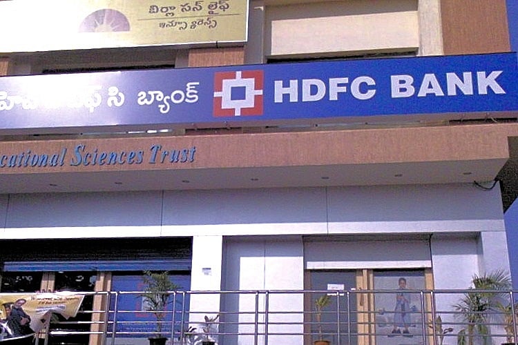 HDFC Bank ties up with Manipal Global Academy to launch Future Bankers ...