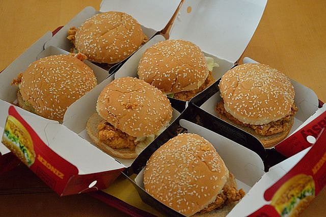 Worm in KFC Zinger: Health department to issue notice to fast food chain