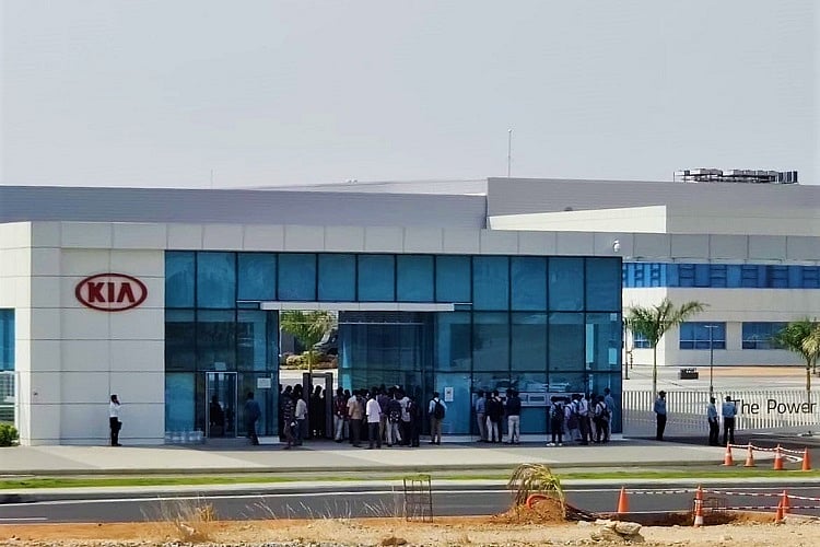 Kia motors plant in Andhra due to YSR: Finance Min reads out CEO's ...