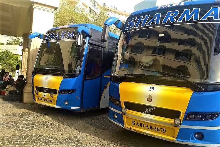 Ahead of floor test, Congress and JD(S) MLA elects reach Bengaluru from Hyd