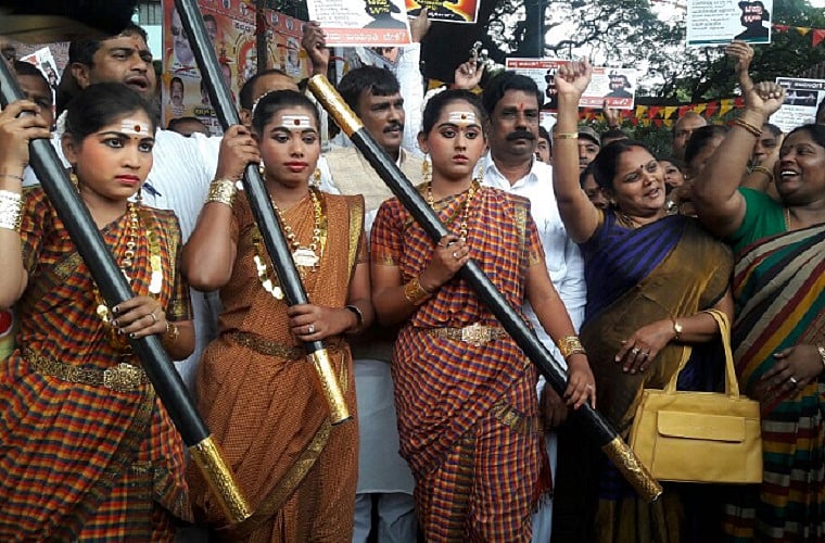 Celebrate local heroine not tyrant Tipu, say protesters dressed as ...