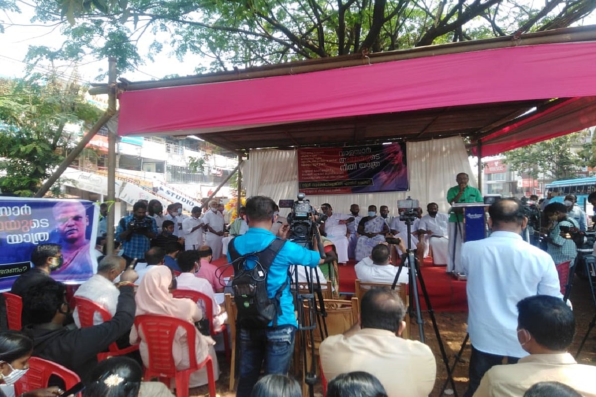 Mother of Walayar girls in Kerala kicks off Neethi Yatra to get justice