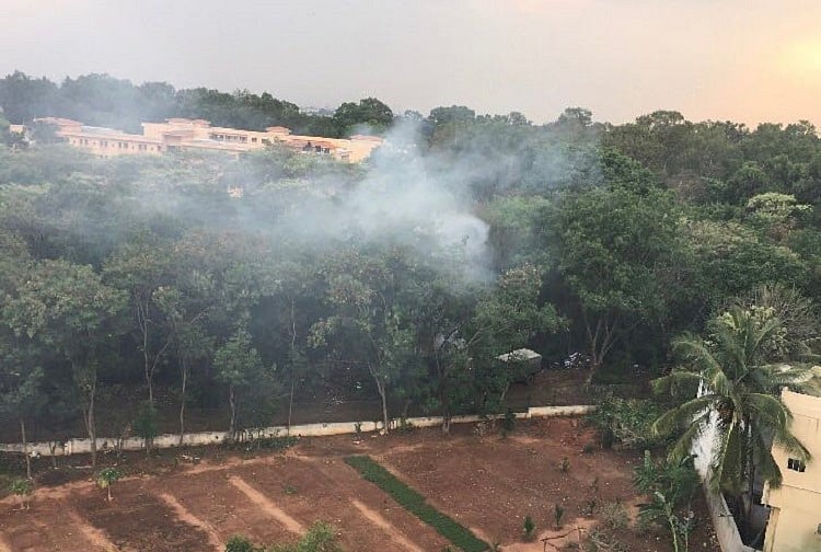 Army violates ban on burning of waste in open spaces, Bengaluru ...