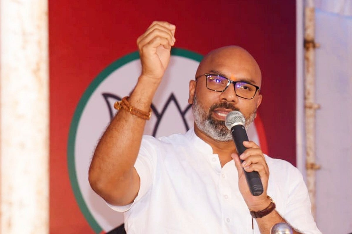 BJP leaders in Telangana’s Nizamabad stage protest against party MP ...