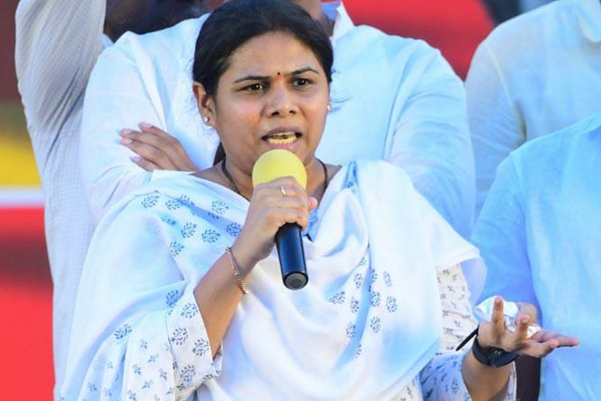 Former AP minister Bhuma Akhila Priya arrested over attack on rival TDP ...