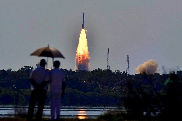 What makes Sriharikota in Andhra an ideal launchpad for ISRO