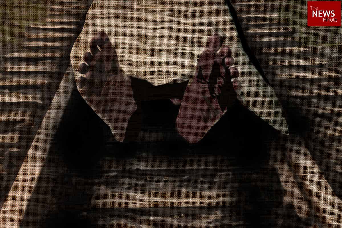 17-yr-old girl found dead on railway track in Telangana, family alleges ...