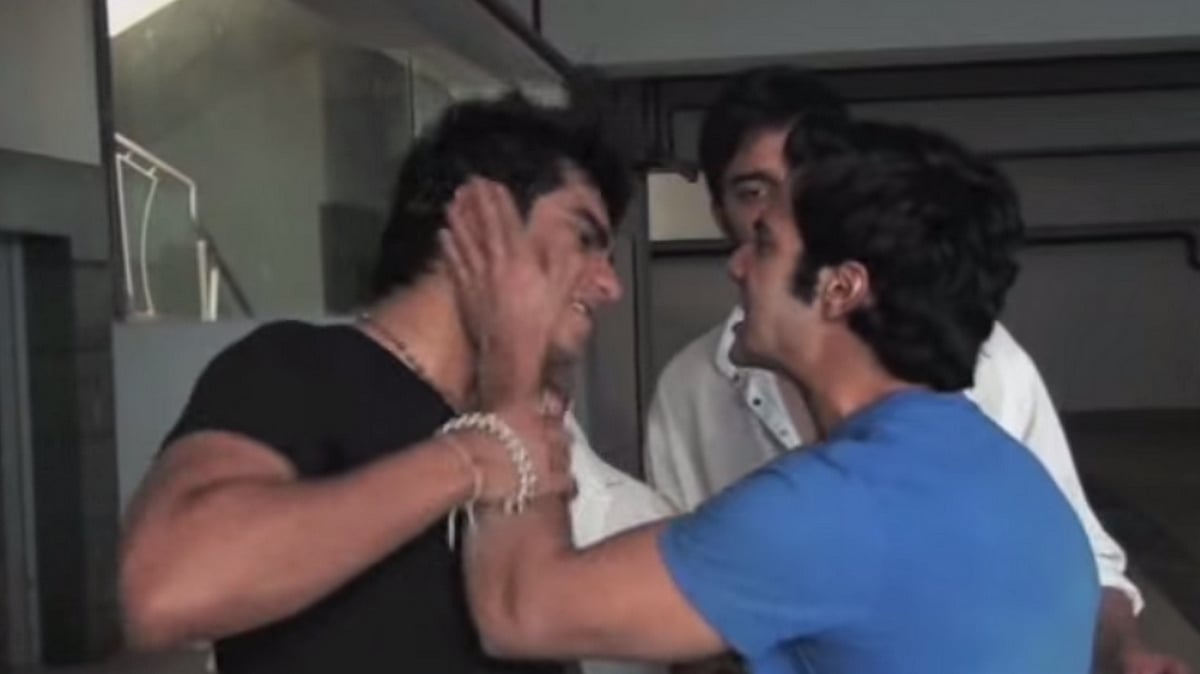 Watch: Varun Dhawan-Arjun Kapoor in their Barry John Acting Days!