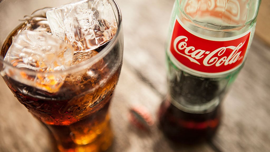 What Happens In An Hour Of Drinking Coca Cola?