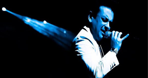 Pakistani Singer Adnan Sami Allowed to Stay in India
