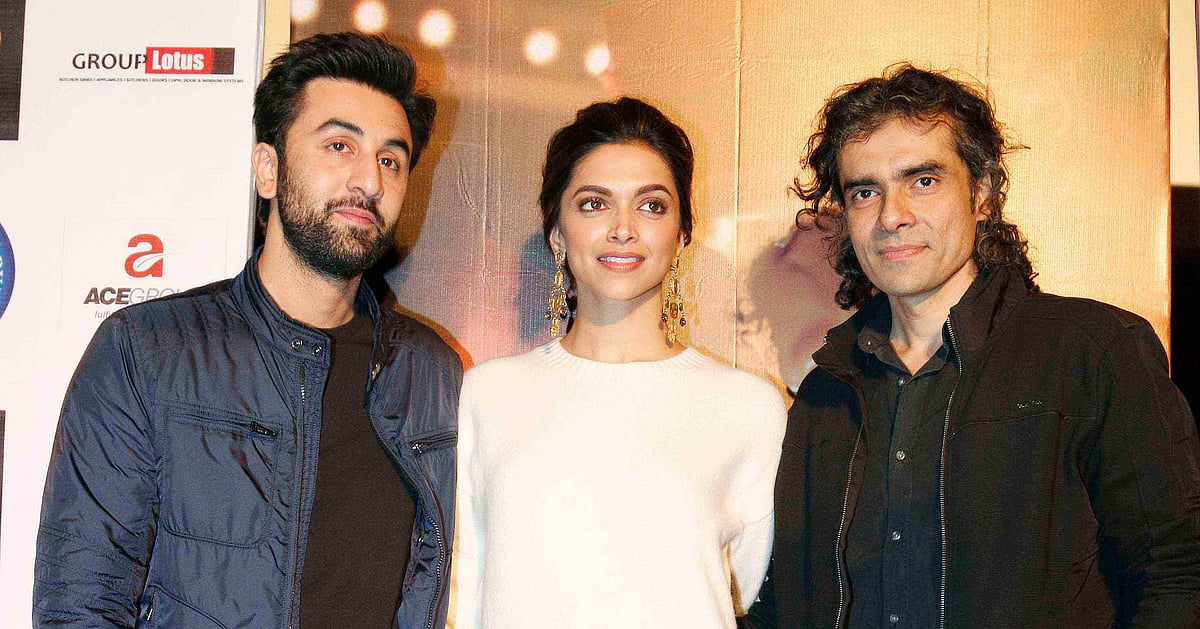 QuickE: Team ‘Tamasha’ Parties, Slap or Kiss Aamir Khan and More