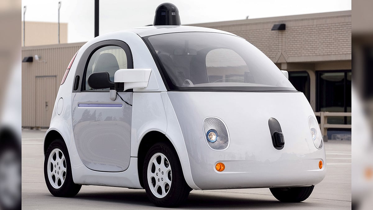 Google’s Self-Drive Car Almost Broke the Law, No One Was Fined