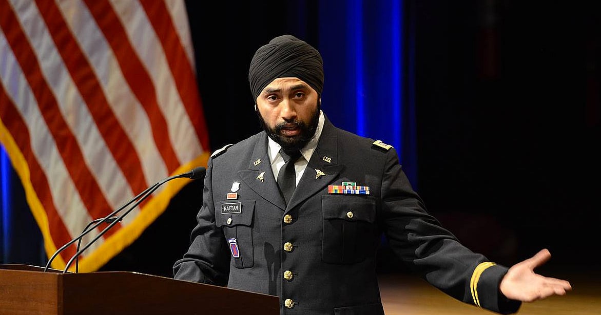 Five Sikhs Inducted Into US Army With Religious Insignia Intact