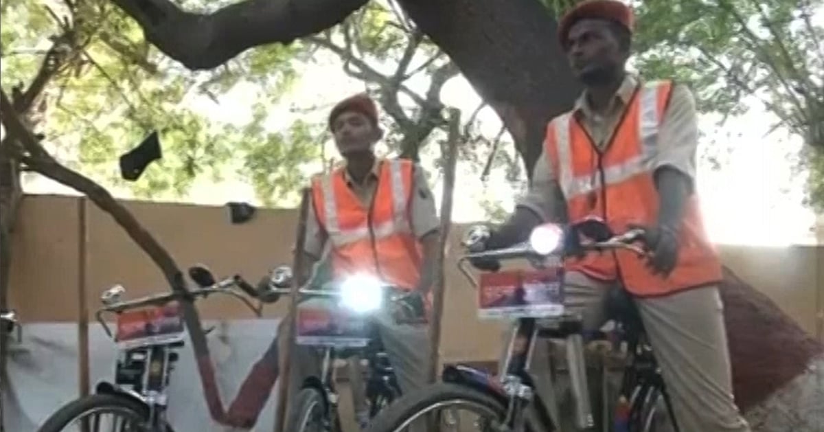 Patna Police Deploy Bicycle Patrol to Negotiate Small Lanes