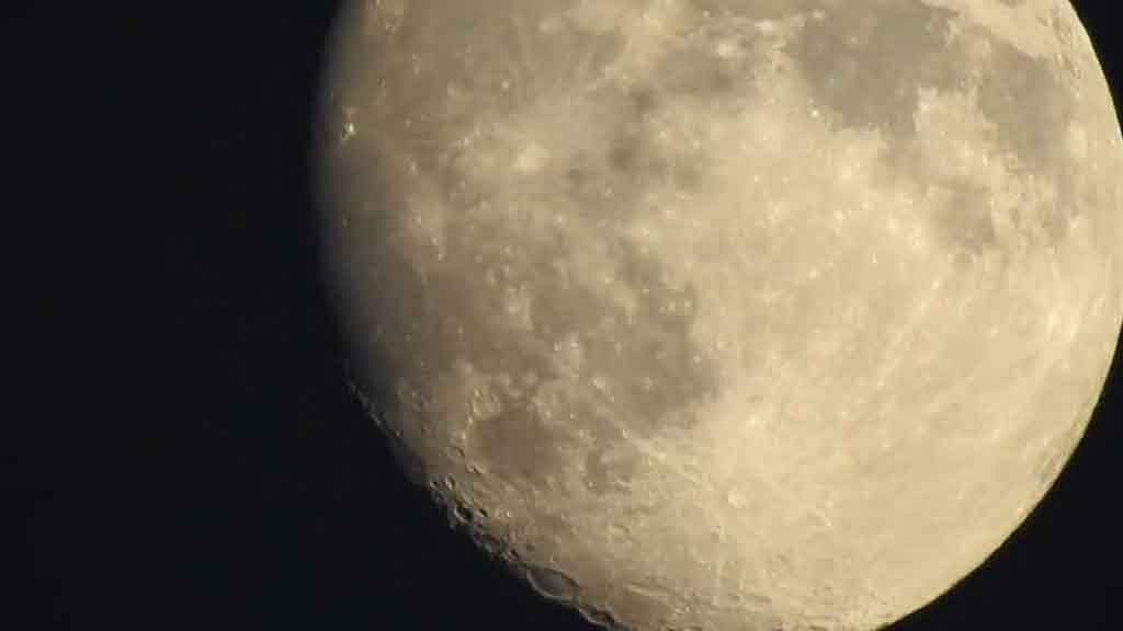 Mining the Moon: Is Extracting Lunar Resources Feasible?