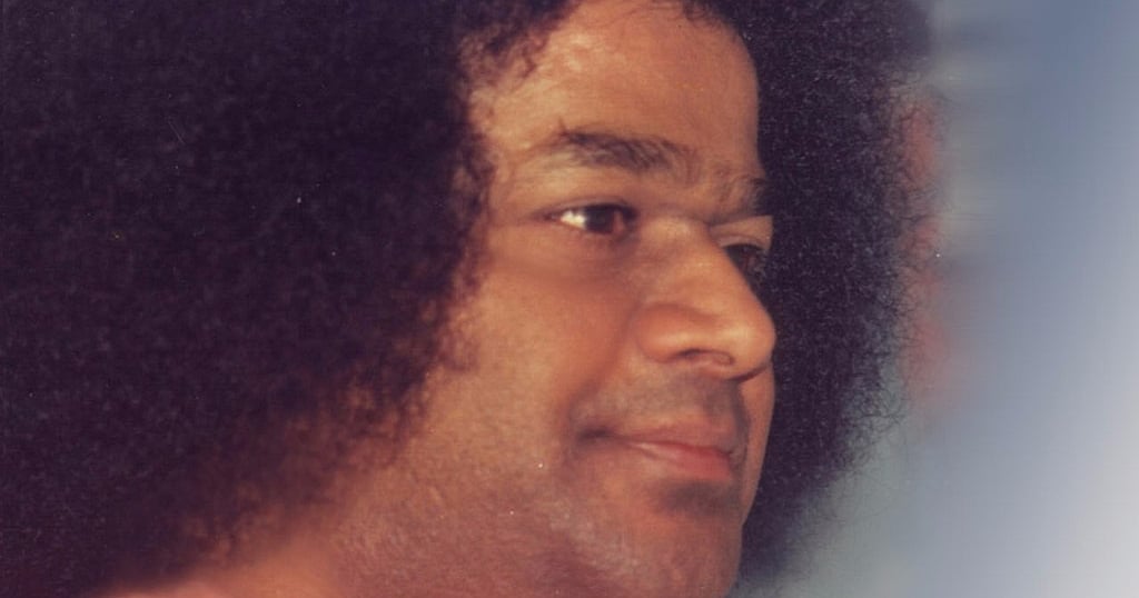 Remembering Sathya Sai Baba on his 6th Death Anniversary