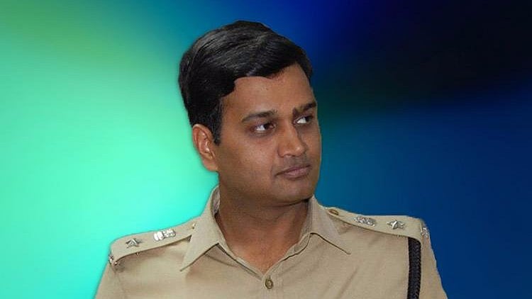 How a Tamil Nadu IPS Officer Went After Rogue Loan-Sharks