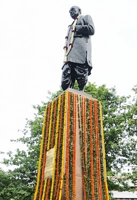 Karamsad residents' fast to seek recognition for Sardar Patel's town