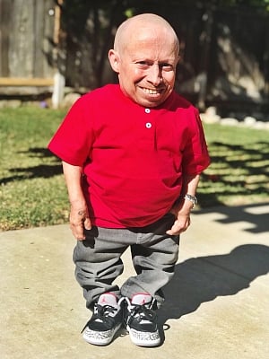 'Austin Powers' fame Mini-me dead at 49
