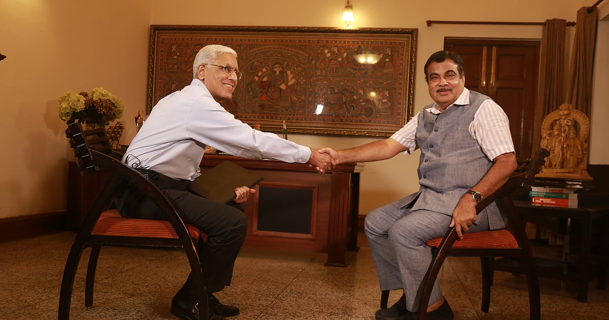 Karan Thapar Interviews Nitin Gadkari: “No Interest in Being 2019 PM ...