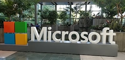 Sony, Microsoft team up on cloud-based gaming