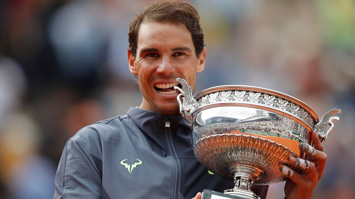 French Open 2019: Rafael Nadal Beats Thiem to Lift Record 12th French ...