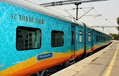 Check complete list of Humsafar Express: Timetable, Routes, Fare