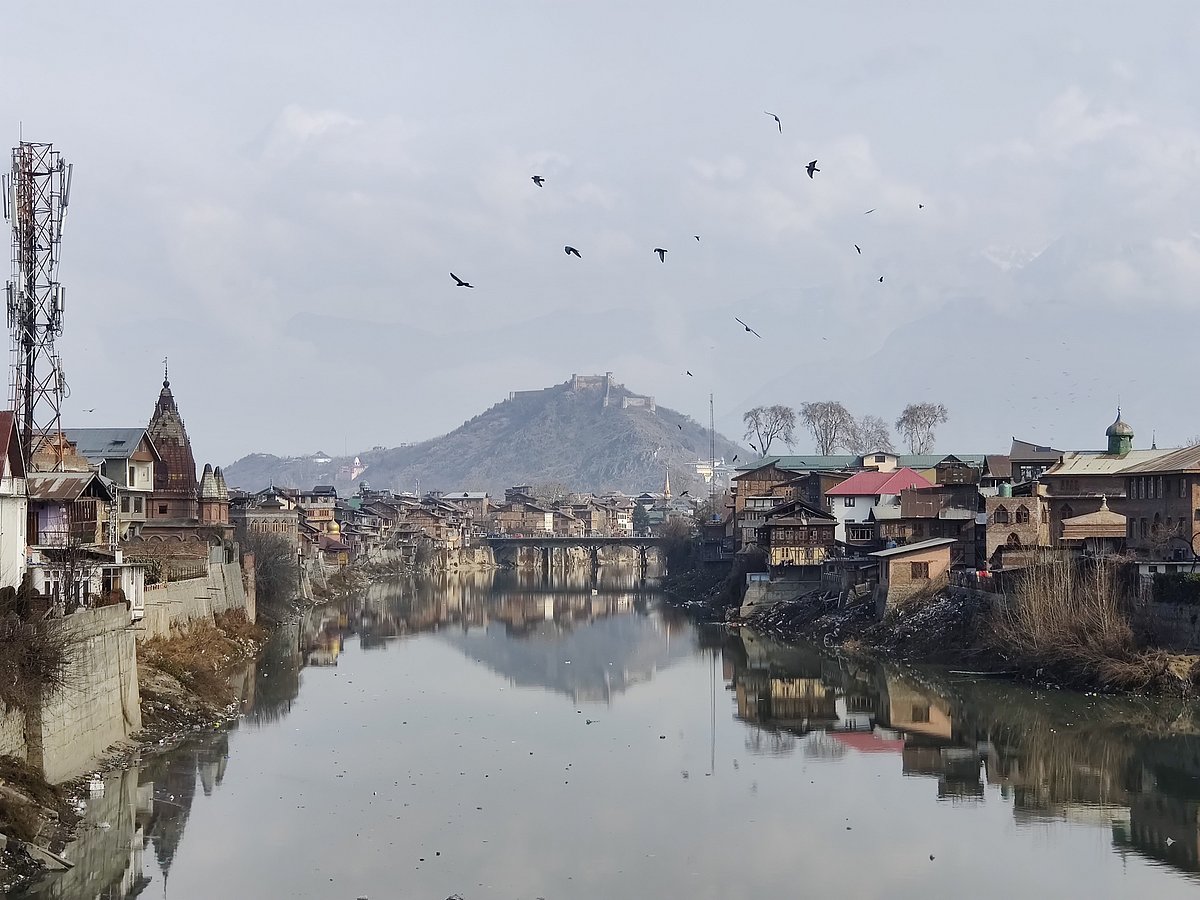 31 Yrs of Exile: A Kashmiri Pandit Clinging on to the Idea of Home