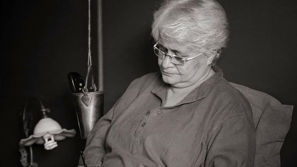 National Award-Winning Writer and Director Sumitra Bhave Passes Away ...