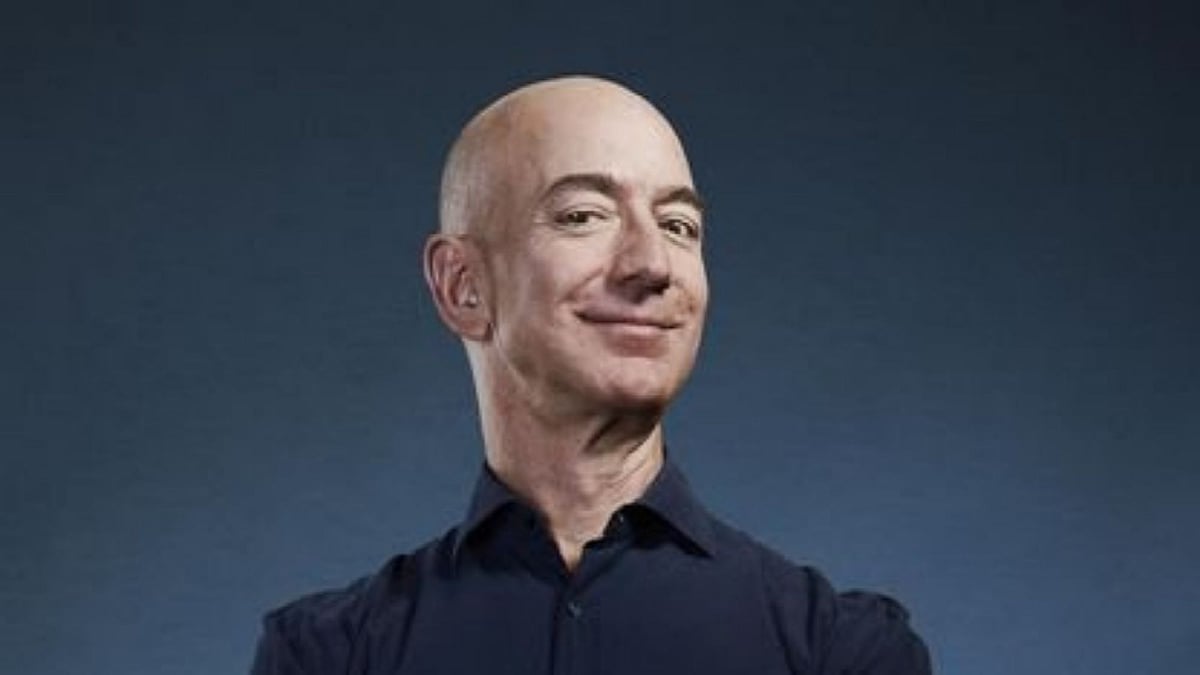 75,000 People Sign Petition to Not Allow Jeff Bezos to Return to Earth ...