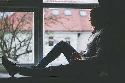 5 Yoga Poses to Manage the Symptoms of Depression